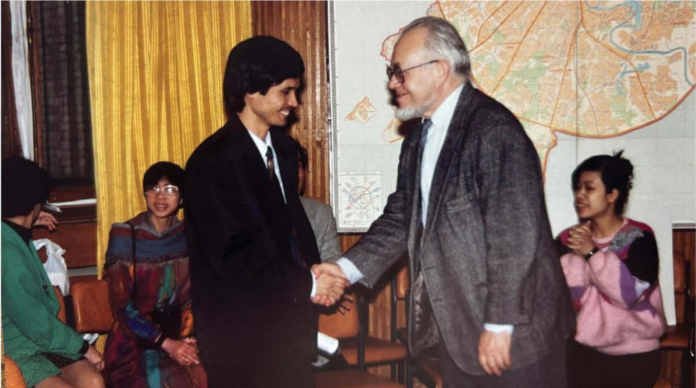 Trò chuyện với GS.TS.KTS Doãn Minh Khôi “Kiến trúc là phép cộng của ...